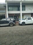 Farmacia America (Santa Cruz de la Sierra, Distrito Municipal 11, Libertad, 349), eczaneler  Santa‑Krus'tan