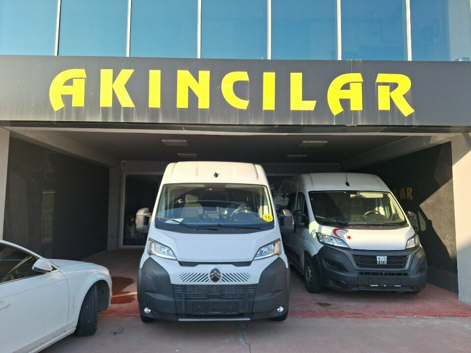 Otomobil satış galerileri Ersoy Akıncılar, İstanbul, foto