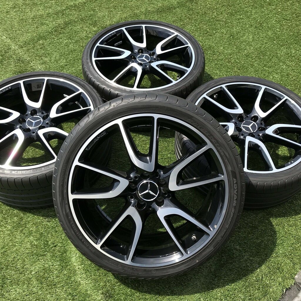 Jant ve lastikçiler Tirerack, Grodnenskaya oblastı, foto