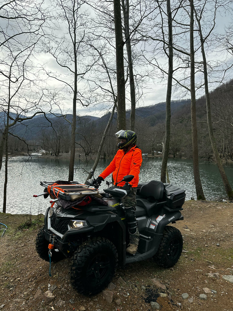 Kamp alanları Teşvikiye Erikli Şelasi Arası Kamp, Çınarcık, foto