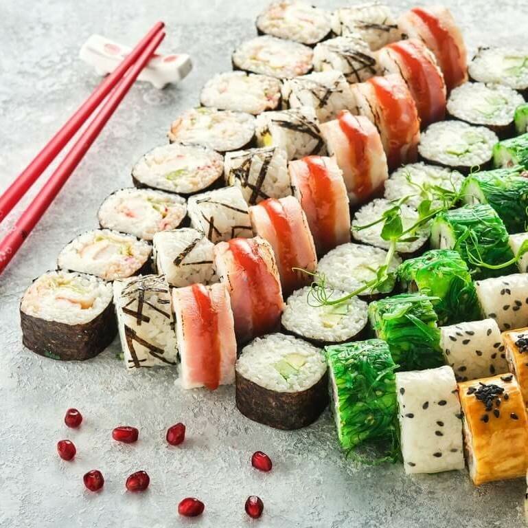 Hazır yemek teslim servisleri Rolls and Palls, Kursk, foto