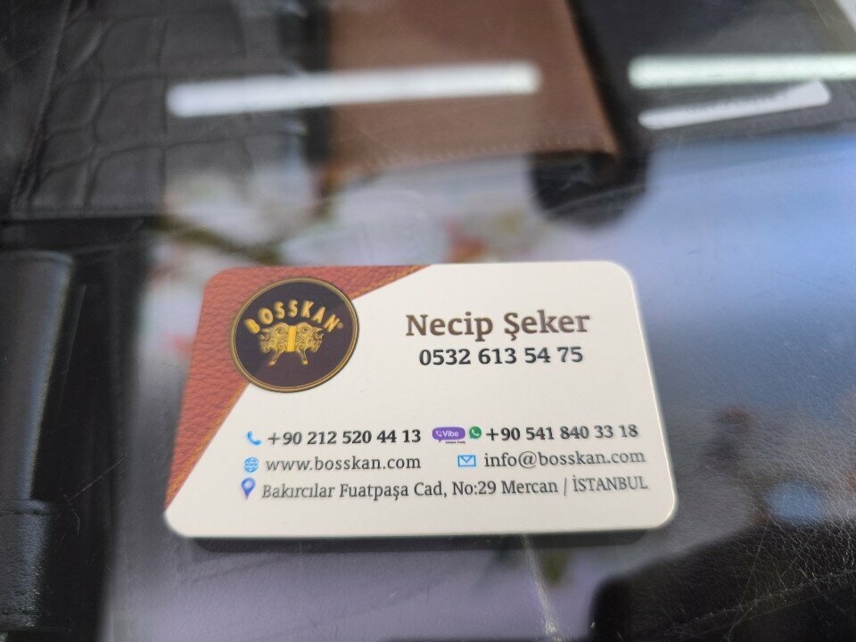 Deri giyim ve toptan satış Bosskan, İstanbul, foto