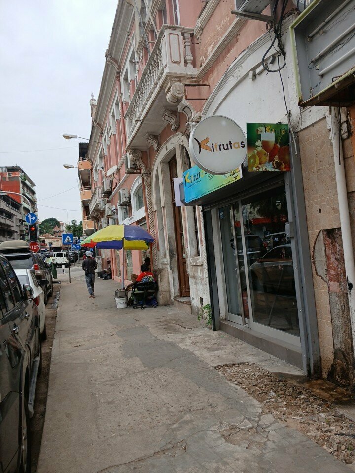 Kafe Kifrutas, Loanda, foto