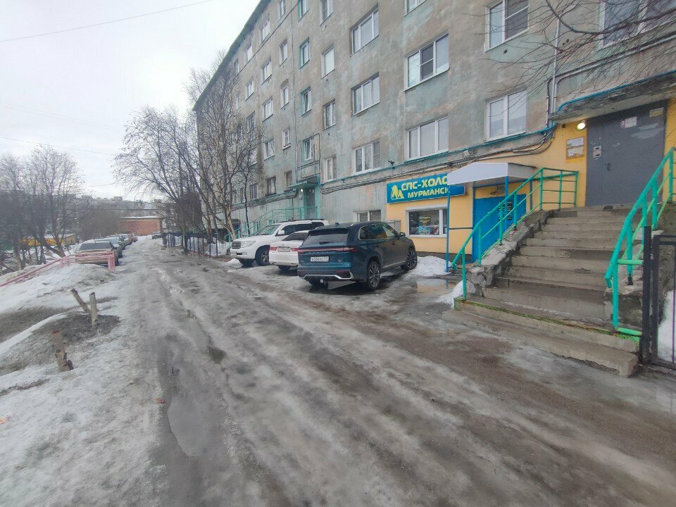 Konut servisleri kuruluşları ZhEU № 11, Murmansk, foto