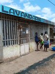 Lavanderia a secó (Luanda, Rua da 8ª Esquadra (Rua Da Oitava Esquadra)), çamaşırhaneler  Loanda'dan
