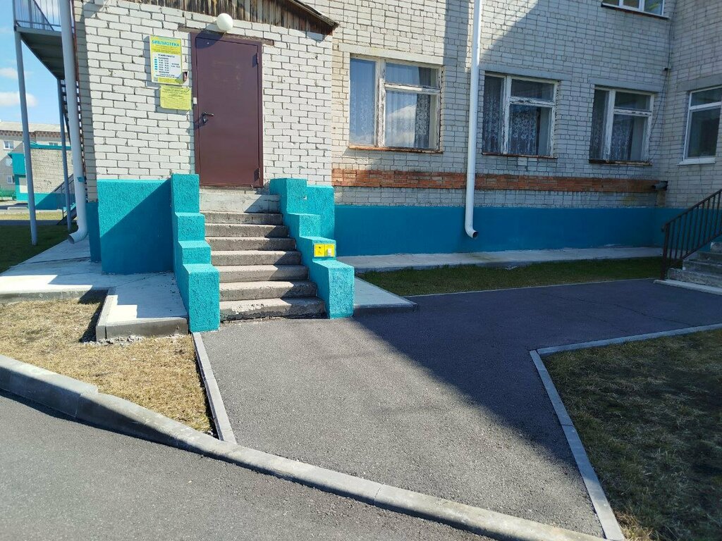 Kütüphaneler Червишевская сельская библиотека, Tümen (Tiumenskaya) oblastı, foto