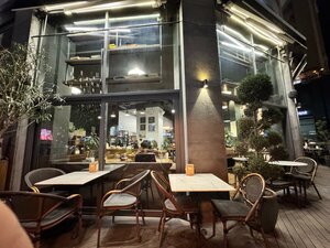 Doc (Northern Avenue No:5, Yerevan), kafe  Erivan'dan