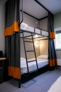 Mango (Olimpiyskaya Street No:2В, Vidnoye), otel  Vidnoye'den