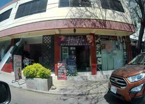 He Flo (Department of Cochabamba, Provincia de Cercado, Cochabamba, Calle Coronel Eduardo Paccieri, 548), güzellik salonu  Cochabamba'dan