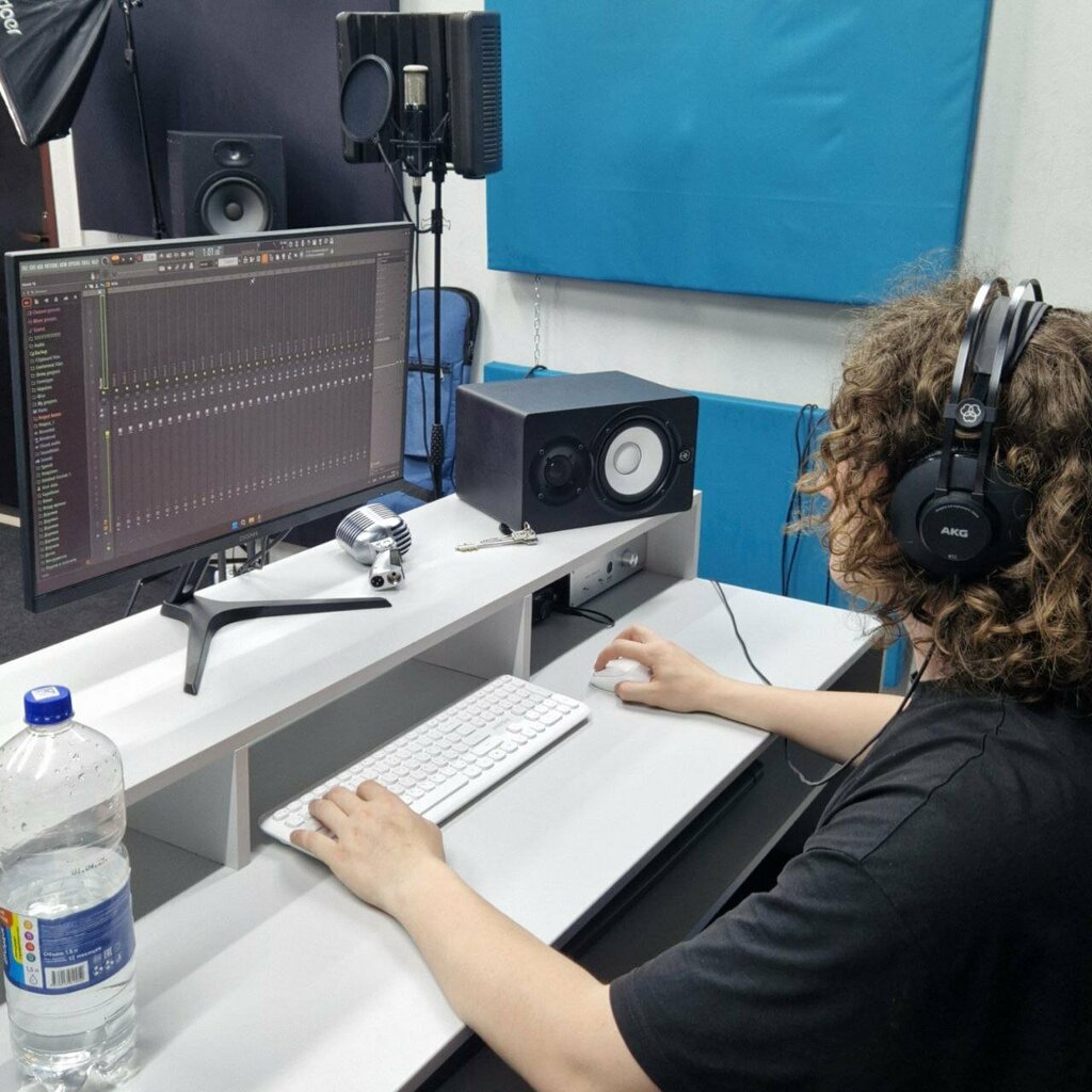 Ses kayıt stüdyoları Soundhouse, Novoşahtinsk, foto