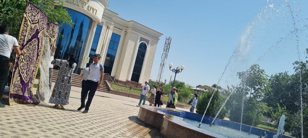 Kültür ve eğlence parkları Abdurauf Fitret Parkı, Buhara, foto