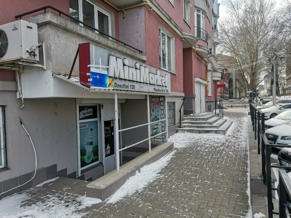 Market MiniMarket, Kişinev, foto