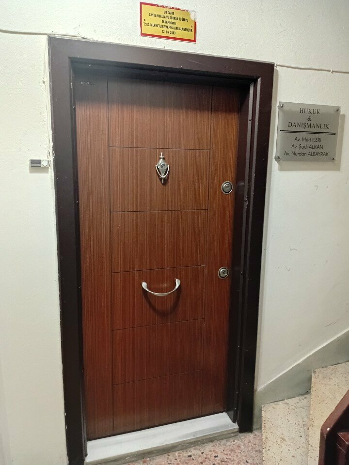 Avukatlar AV. Şadi Alkan, İstanbul, foto