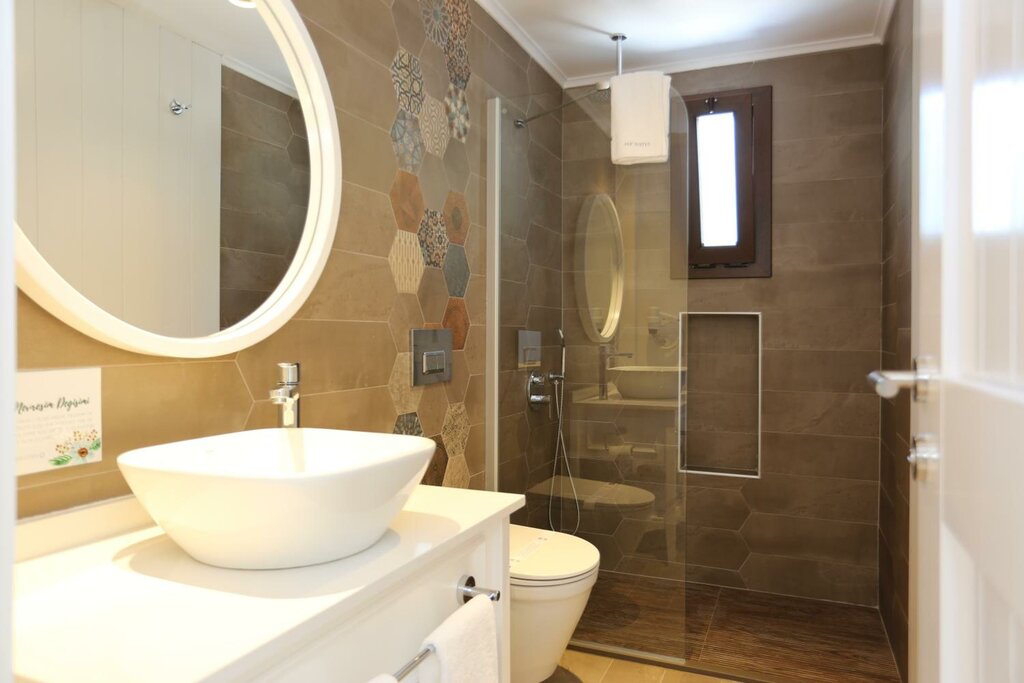 Otel Alp Suites Pinehill, Ula, foto