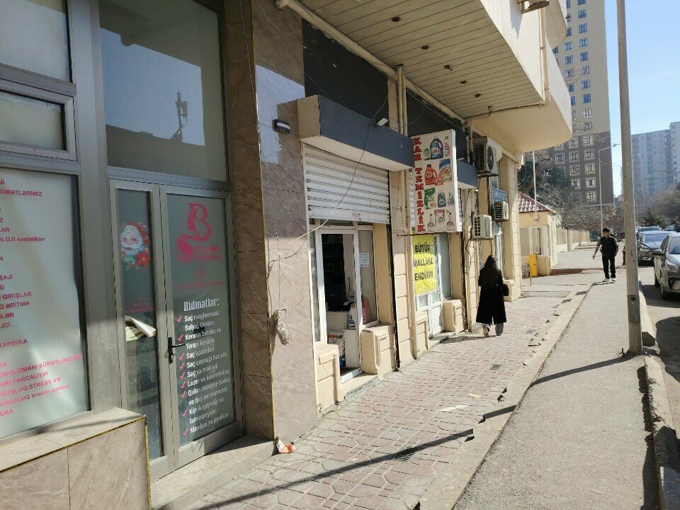 Ev temizlik ürünleri Kar təmizlik, Bakü, foto