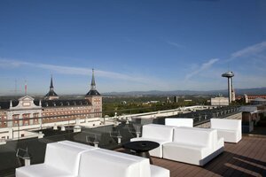 Exe Moncloa (Madrid, Calle Arcipreste de Hita), otel  Madrid'den