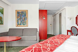 Best Western Strand Hotel (Strandgatan No:34, Visby), otel  Visby'den
