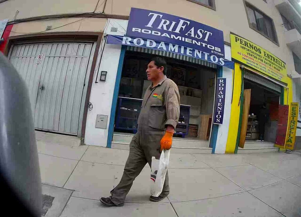 Motosiklet yedek parçaları Trifast Rodamientos, Cochabamba, foto