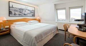 Best Western Hotel Moran (Na Moráni No:326/15, Prague), otel  Prag'dan