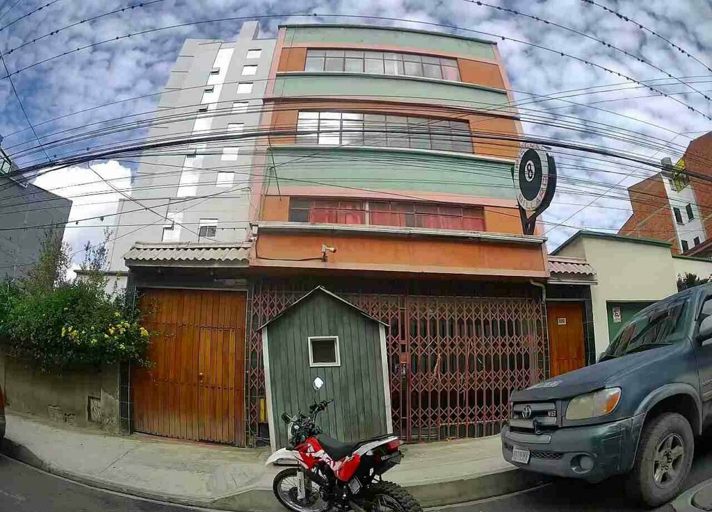 Geçiş noktaları, güvenlik kontrol alanı Security Post, La Paz, foto