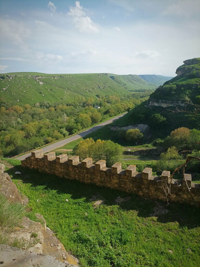 Turistik yerler Крепость, Karaçay‑Çerkez Cumhuriyeti, foto
