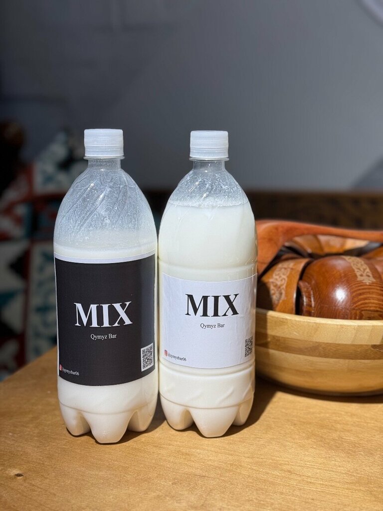 Fast food Qymyz Bar, Atırav, foto