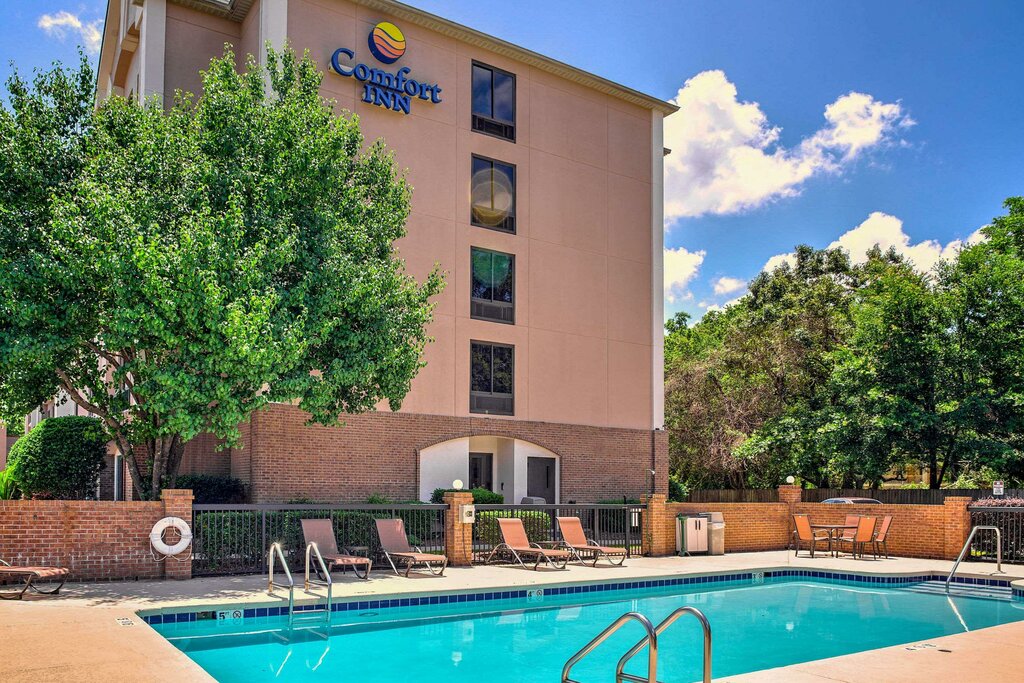 Otel Comfort Inn Pensacola - University Area, Pensakola, foto
