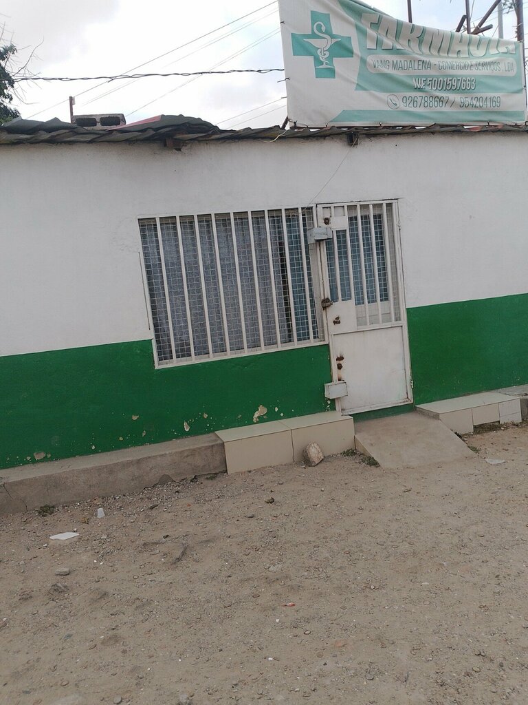 Eczaneler Vansi Comercial, Loanda, foto