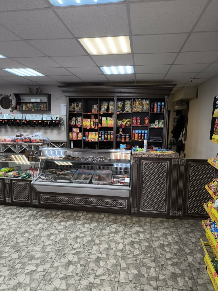 Bira dükkanı Пивная точка, Pyatigorsk, foto