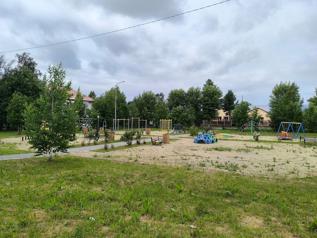 Kültür ve eğlence parkları Парк им. Гагарина, Krasnoturyinsk, foto