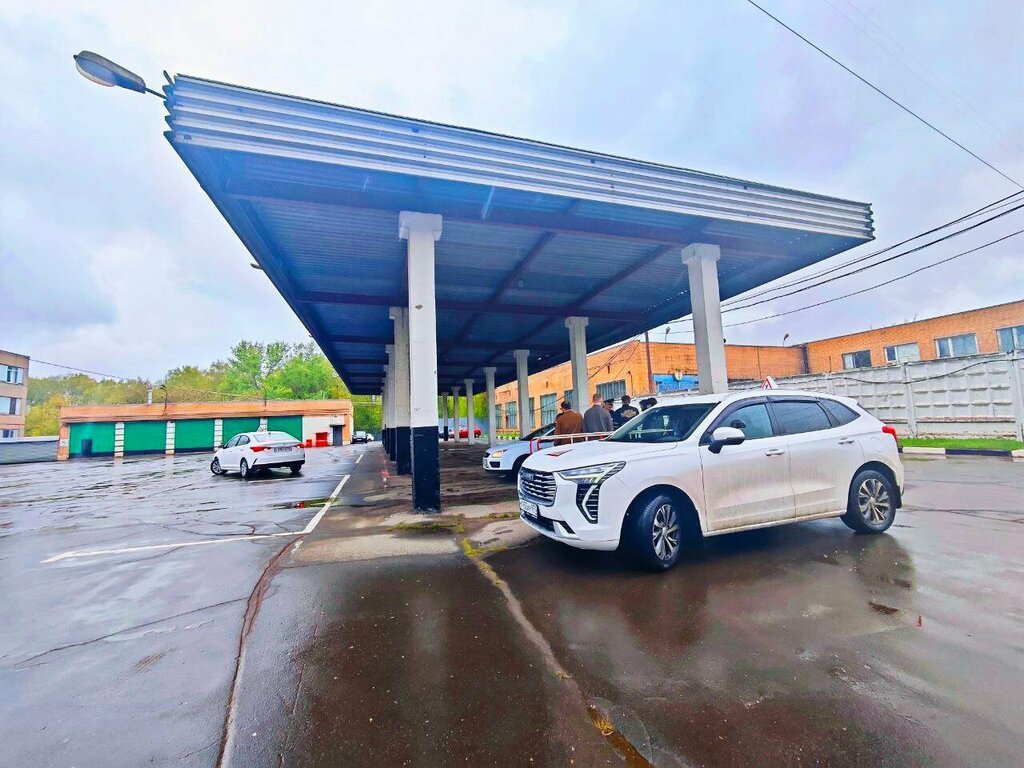 Sürücü kursları Automobile community of the capital, Moskova, foto