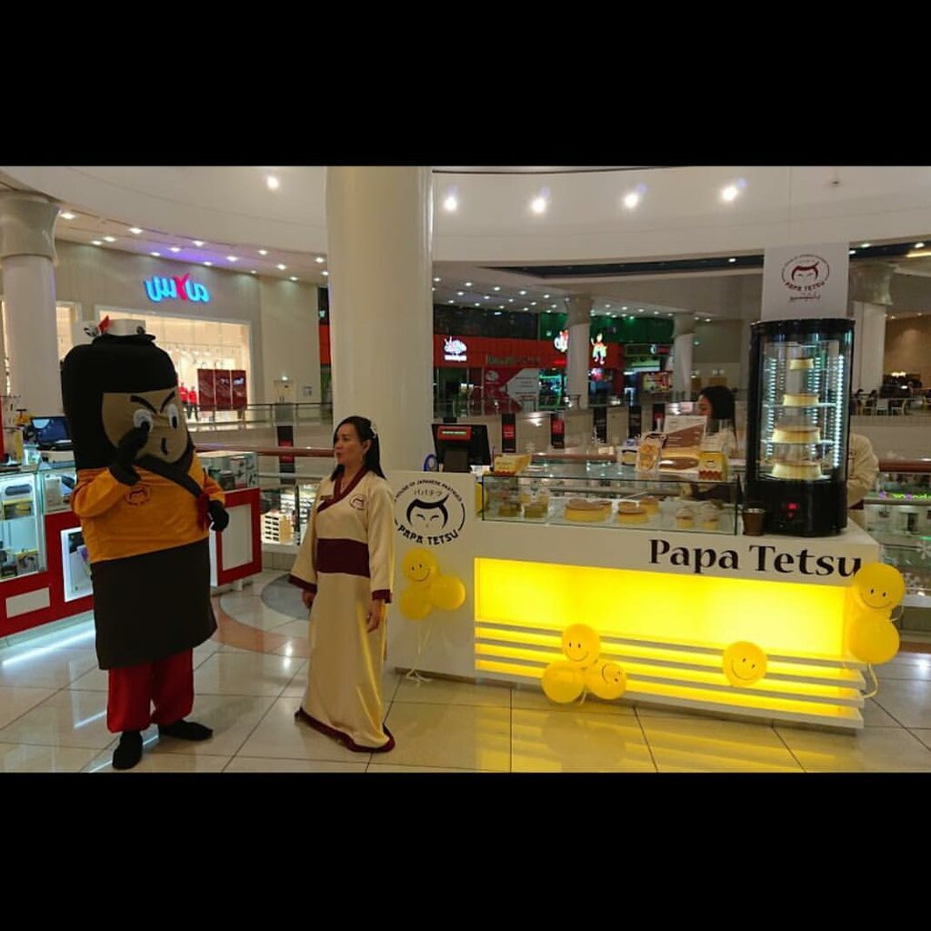 Pasta, şekerleme ve tatlı Papa Tetsu Cafeteria, Abu Dabi, foto
