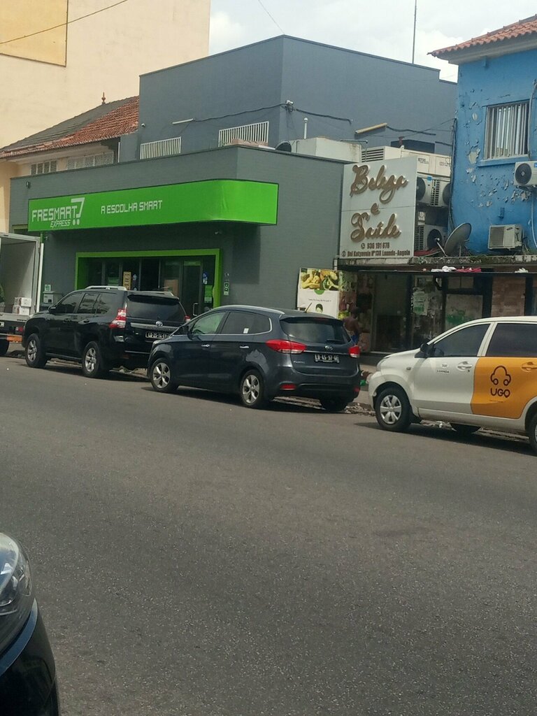 Süpermarket Fresmart, Loanda, foto