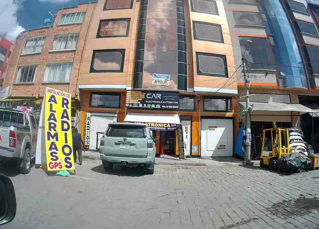 Oto döşeme Car Solutions, El Alto, foto