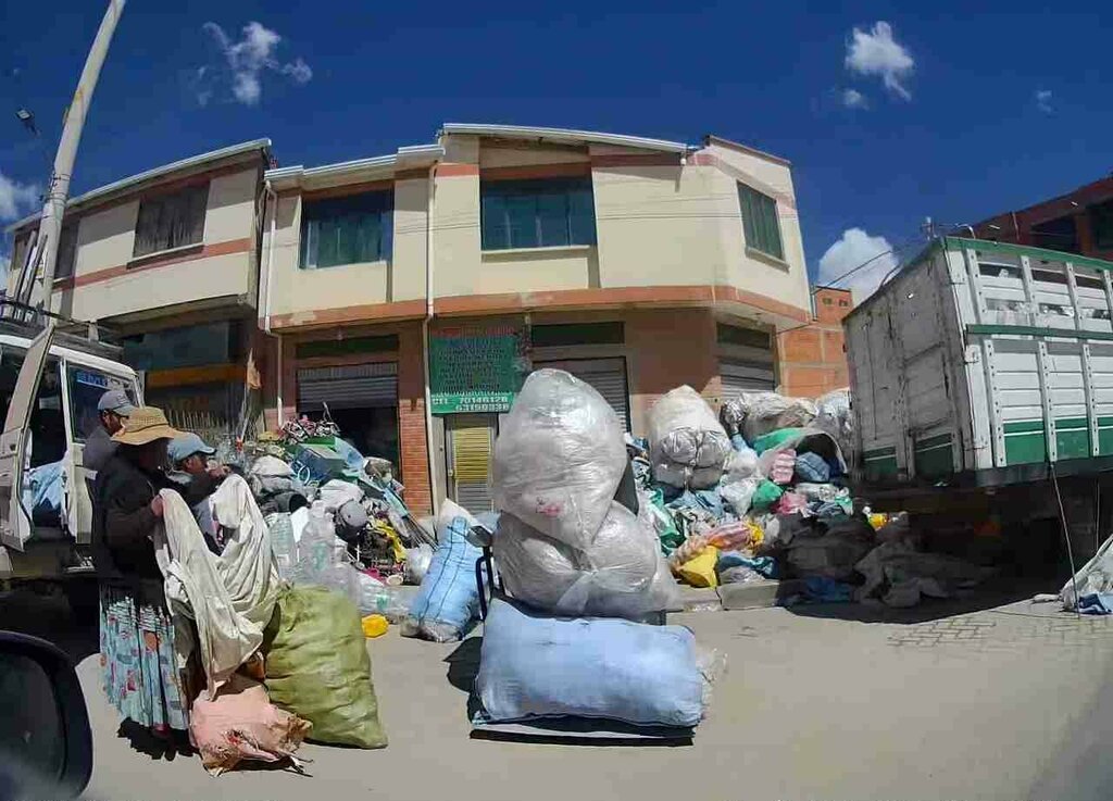 Hurda metal alımı Reception and Purchase of Scrap Metal, El Alto, foto