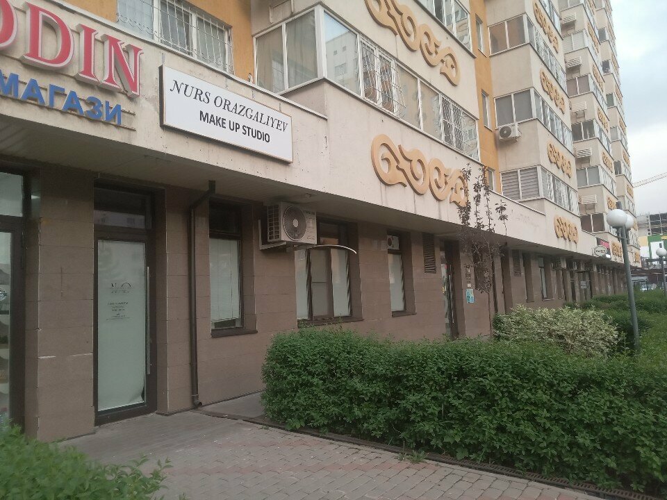 Güzellik salonu Nurs Orazgaliyev make up studio, Almatı, foto