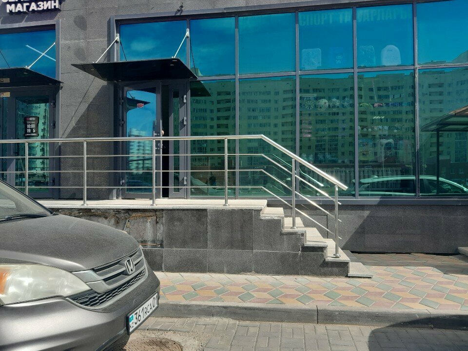 Çocuk oyunları ve oyuncakları Balaland, Astana, foto