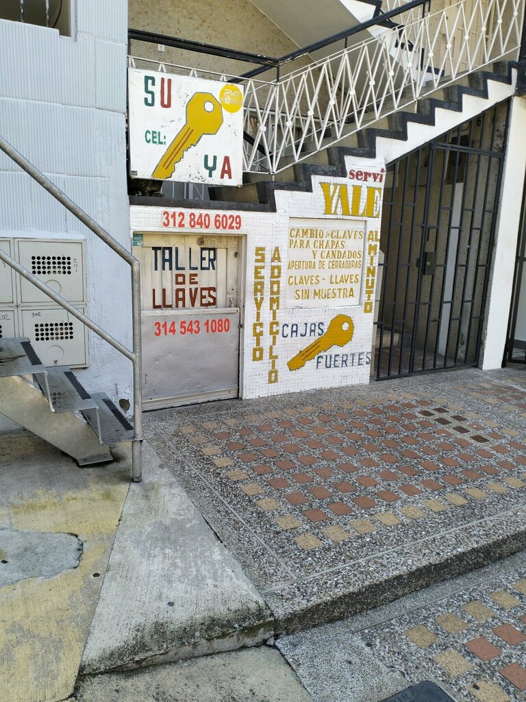 Metal eşya tamircileri Servi Yale, Medellin, foto