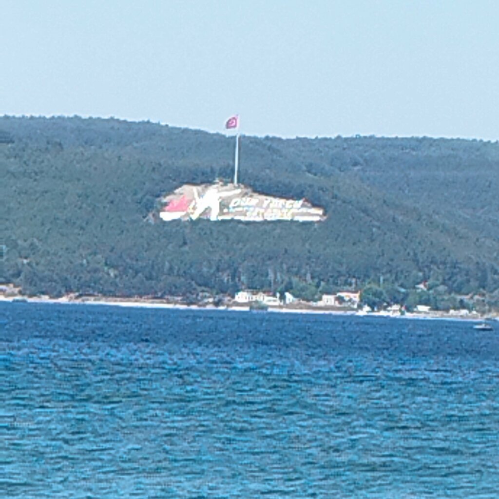 Anıt, heykel Dur Yolcu, Eceabat, foto