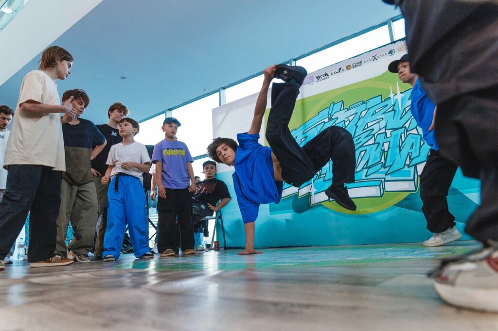 Dans okulları Next Level, Ulyanovsk, foto