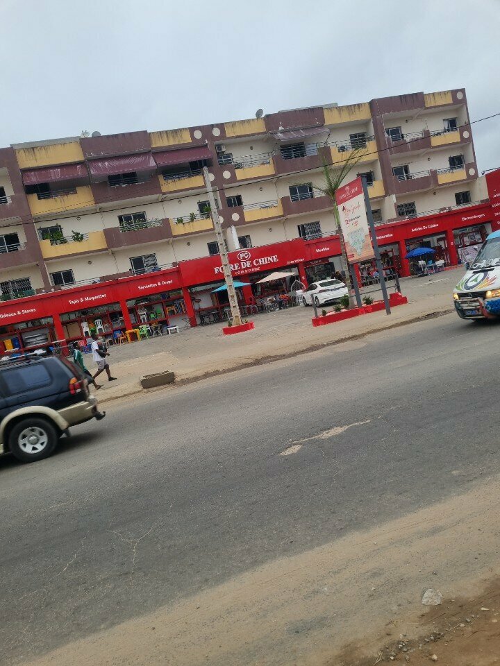Alışveriş merkezleri Foire de Chine Yopougon, Abican, foto