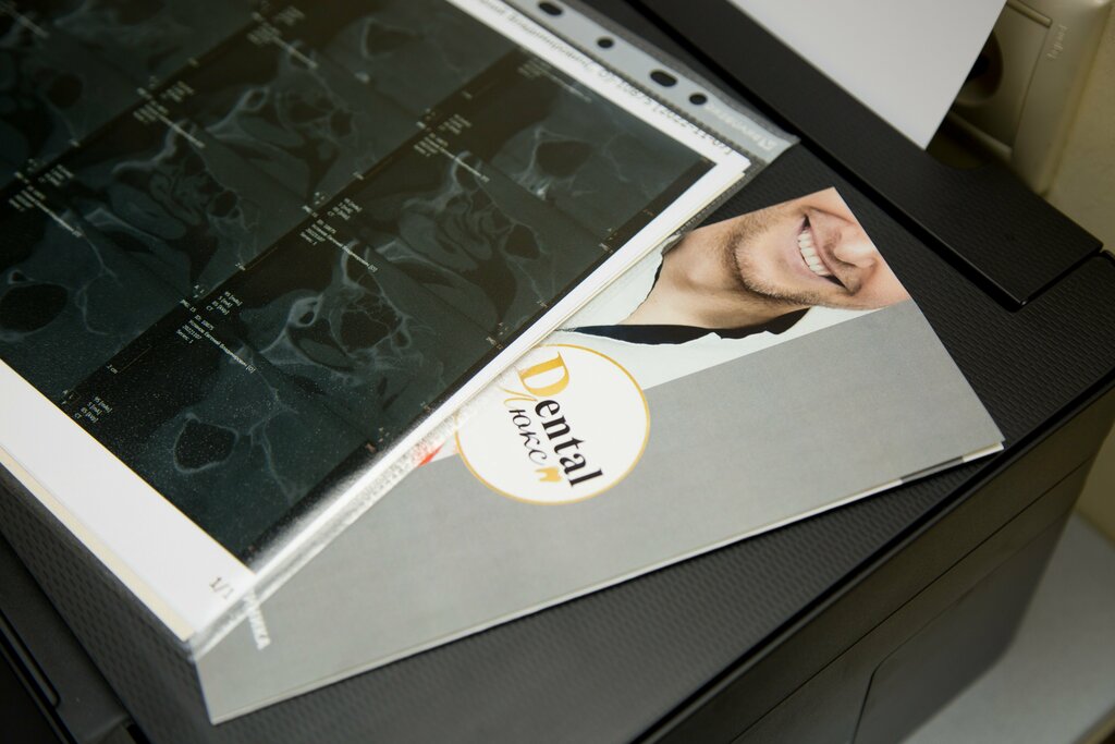 Tanı merkezleri Dentalluks, Engels, foto