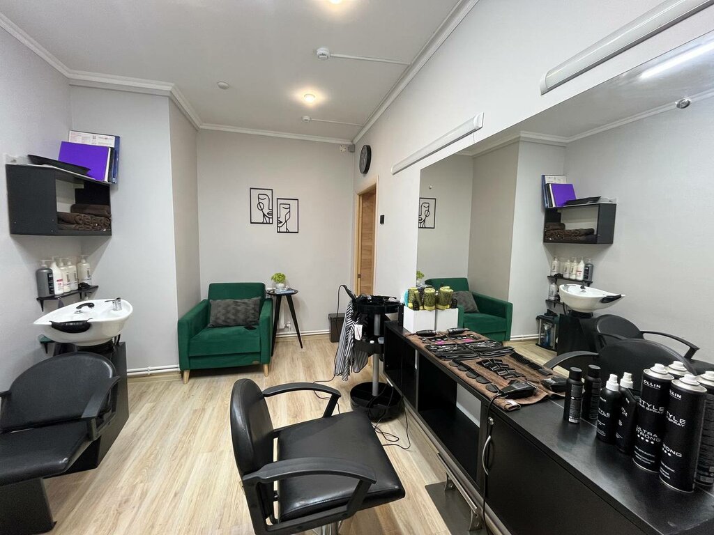 Kuaförler Vs Hairstylist, Briansk, foto