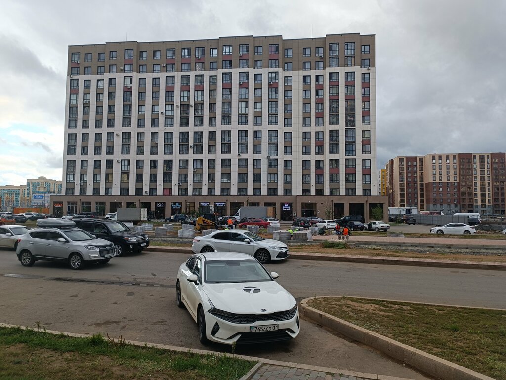 Konut blokları Madi, Astana, foto