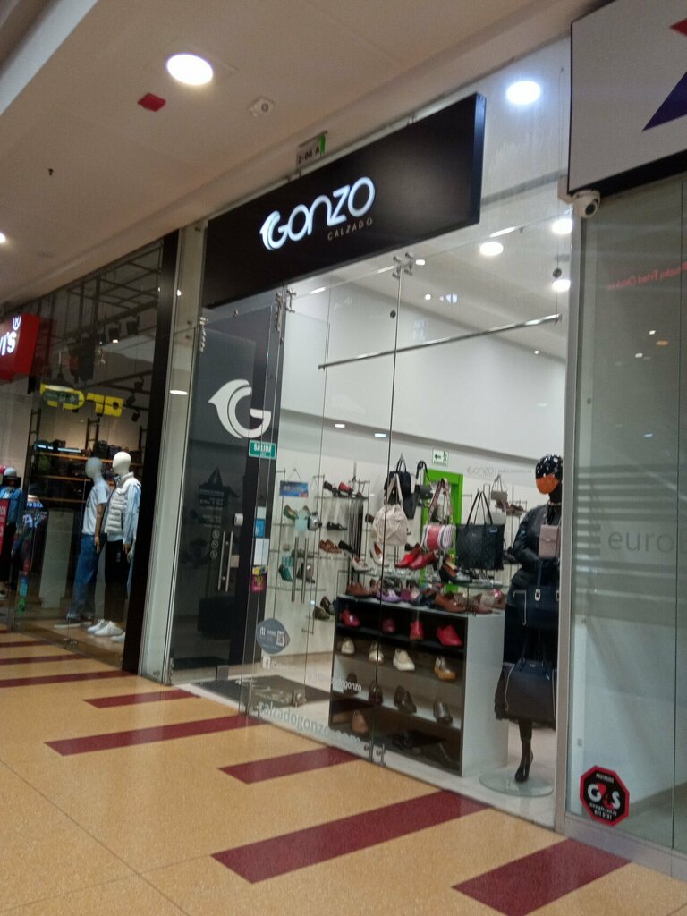 Ayakkabı mağazaları Gonzo, Bogota, foto