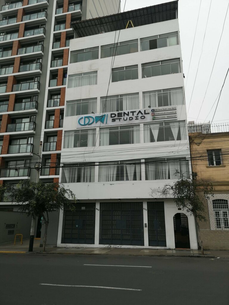 Özel ağız ve diş sağlığı klinikleri ve muayenehaneleri Odm Dental Studio, Lima, foto