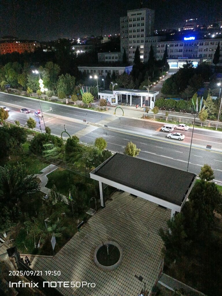 Yurtlar Namangan Engineering and Construction Institute Dormitory, Nemengan, foto