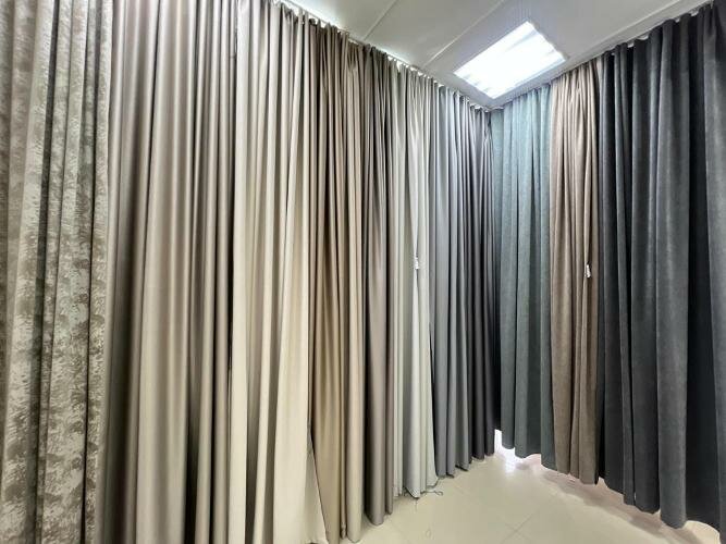 Perde ve korniş üreticileri Дом штор, Makhachkala, foto