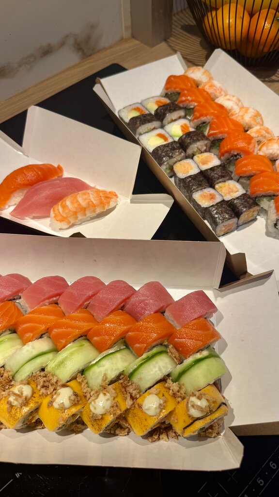 Suşi restoranı Sushi House, Salihorsk, foto