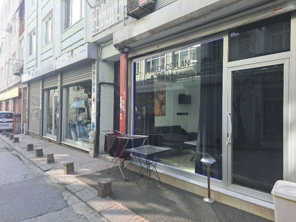 Berberler Ömer Ceylan Erkek Kuaförü, İstanbul, foto
